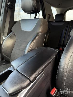 Black Mercedes-Benz ML 350 2014 in Sirvintos, with an engine capacity of 3.00 L and mileage of 273 thousand km for 12650 €, photo 12 on AUTOMOTO.COM.LV