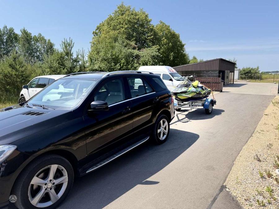 Melns Mercedes-Benz ML 350 2014 Viļņa, ar dzinēja tilpumu 2.99 L un nobraukumu 347 tūkst. km par 11900 €, foto 11 vietnē AUTOMOTO.COM.LV