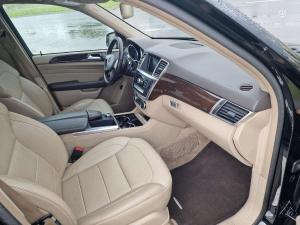 Black Mercedes-Benz ML 350 2014 in Kaunas, with an engine capacity of 2.99 L and mileage of 234 thousand km for 13990 €, photo 21 on AUTOMOTO.COM.LV
