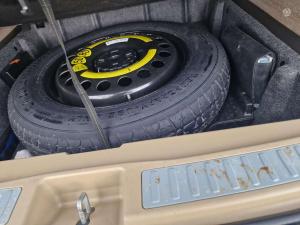 Black Mercedes-Benz ML 350 2014 in Kaunas, with an engine capacity of 2.99 L and mileage of 234 thousand km for 13990 €, photo 27 on AUTOMOTO.COM.LV