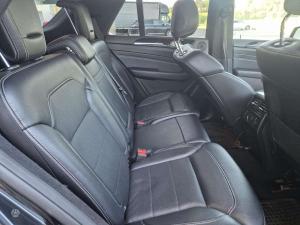 Black Mercedes-Benz ML 350 2014 in Vilnius, with an engine capacity of 2.99 L and mileage of 250 thousand km for 11999 €, photo 4 on AUTOMOTO.COM.LV