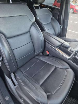 Black Mercedes-Benz ML 350 2014 in Vilnius, with an engine capacity of 2.99 L and mileage of 250 thousand km for 11999 €, photo 12 on AUTOMOTO.COM.LV