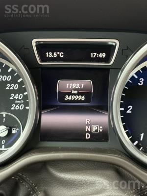 Melns Mercedes-Benz ML 350 2014 Jelgava, ar dzinēja tilpumu 3.00 L un nobraukumu 350 tūkst. km par 13990 €, foto 23 vietnē AUTOMOTO.COM.LV