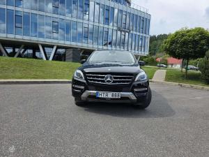 Melns Mercedes-Benz ML 350 2015 Viļņa, ar dzinēja tilpumu 2.99 L un nobraukumu 252 tūkst. km par 17000 €, foto 4 vietnē AUTOMOTO.COM.LV