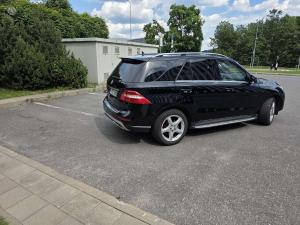 Melns Mercedes-Benz ML 350 2015 Viļņa, ar dzinēja tilpumu 2.99 L un nobraukumu 252 tūkst. km par 17000 €, foto 8 vietnē AUTOMOTO.COM.LV