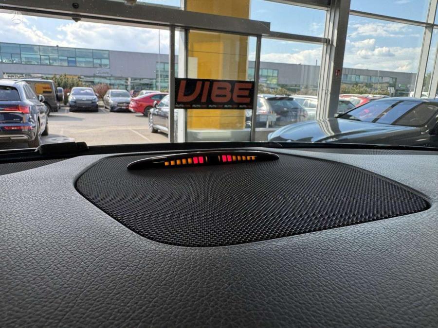 Black Mercedes-Benz ML 350 2015 in Vilnius, with an engine capacity of 2.99 L and mileage of 133 thousand km for 17900 €, photo 38 on AUTOMOTO.COM.LV