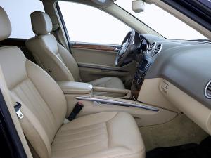 Zils Mercedes-Benz ML 350 2007 Tallina, ar dzinēja tilpumu 3.50 L un nobraukumu 234 tūkst. km par 1999 €, foto 7 vietnē AUTOMOTO.COM.LV
