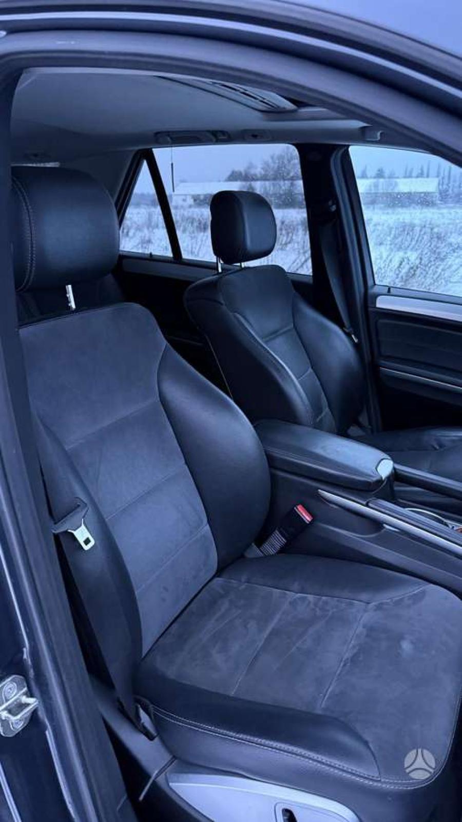 Синий Мерседес МЛ 350 2010 в Вильнюс, объемом двигателя 2.99 л и пробегом 307 тыс. км за 6100 €, фото 24 на AUTOMOTO.COM.LV