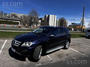 Blue Mercedes-Benz ML 350 2010 in Riga, with an engine capacity of 3.00 L and mileage of 275 thousand km for 9300 €, photo  on AUTOMOTO.COM.LV