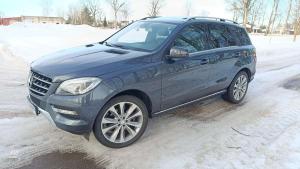 Zils Mercedes-Benz ML 350 2012 Tauragė, ar dzinēja tilpumu 3.00 L un nobraukumu 260 tūkst. km par 13900 €, foto 2 vietnē AUTOMOTO.COM.LV