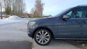 Zils Mercedes-Benz ML 350 2012 Tauragė, ar dzinēja tilpumu 3.00 L un nobraukumu 260 tūkst. km par 13900 €, foto 5 vietnē AUTOMOTO.COM.LV