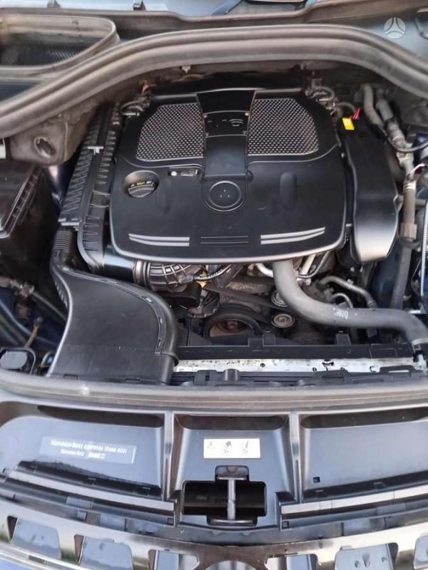 Zils Mercedes-Benz ML 350 2014 Palanga, ar dzinēja tilpumu 3.50 L un nobraukumu 112 tūkst. km par 16500 €, foto 10 vietnē AUTOMOTO.COM.LV