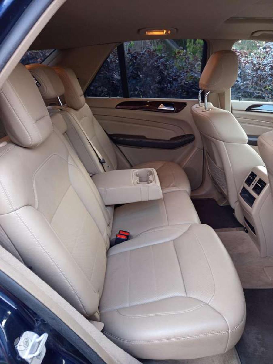 Zils Mercedes-Benz ML 350 2014 Palanga, ar dzinēja tilpumu 3.50 L un nobraukumu 112 tūkst. km par 16500 €, foto 15 vietnē AUTOMOTO.COM.LV