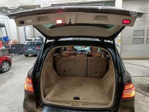 Brown Mercedes-Benz ML 350 2012 in Vilnius, with an engine capacity of 2.99 L and mileage of 286 thousand km for 9800 €, photo 11 on AUTOMOTO.COM.LV