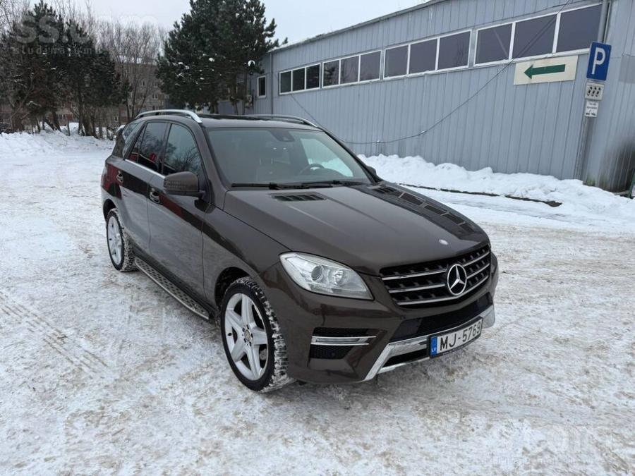Brūns Mercedes-Benz ML 350 2012 Rīga, ar dzinēja tilpumu 3.00 L un nobraukumu 320 tūkst. km par 13500 €, foto 2 vietnē AUTOMOTO.COM.LV
