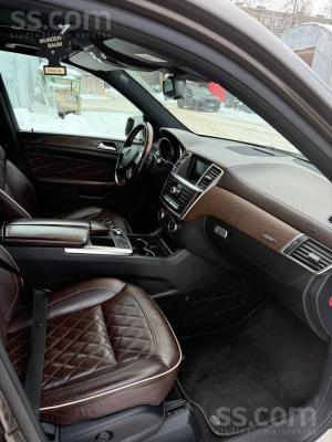 Brūns Mercedes-Benz ML 350 2012 Rīga, ar dzinēja tilpumu 3.00 L un nobraukumu 320 tūkst. km par 13500 €, foto 6 vietnē AUTOMOTO.COM.LV