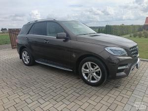 Коричневый Мерседес МЛ 350 2012 в Каунас, объемом двигателя 3.00 л и пробегом 247 тыс. км за 13800 €, фото 4 на AUTOMOTO.COM.LV