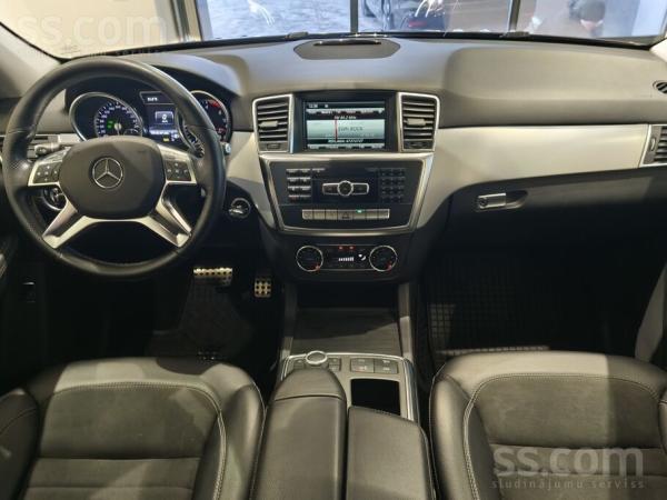 Brūns Mercedes-Benz ML 350 2013 Rīga, ar dzinēja tilpumu 3.00 L un nobraukumu 217 tūkst. km par 17490 €, foto 7 vietnē AUTOMOTO.COM.LV
