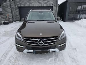Brūns Mercedes-Benz ML 350 2013 Viļņa, ar dzinēja tilpumu 2.99 L un nobraukumu 280 tūkst. km par 13450 €, foto 2 vietnē AUTOMOTO.COM.LV