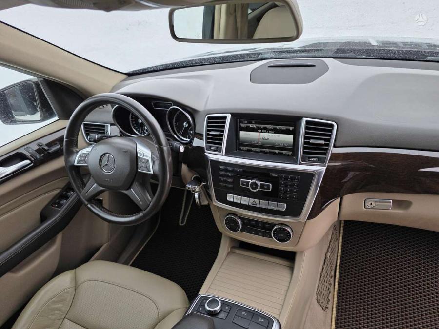 Brūns Mercedes-Benz ML 350 2013 Viļņa, ar dzinēja tilpumu 2.99 L un nobraukumu 280 tūkst. km par 13450 €, foto 21 vietnē AUTOMOTO.COM.LV