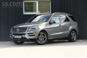 Brown Mercedes-Benz ML 350 2013 in Jelgava, with an engine capacity of 3.00 L and mileage of 248 thousand km for 17200 €, photo  on AUTOMOTO.COM.LV