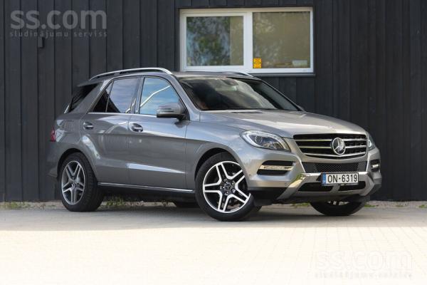 Brown Mercedes-Benz ML 350 2013 in Jelgava, with an engine capacity of 3.00 L and mileage of 248 thousand km for 17200 €, photo 2 on AUTOMOTO.COM.LV