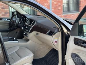 Brūns Mercedes-Benz ML 350 2013 Rīga, ar dzinēja tilpumu 3.00 L un nobraukumu 211 tūkst. km par 16500 €, foto 7 vietnē AUTOMOTO.COM.LV