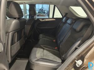 Brown Mercedes-Benz ML 350 2013 in Riga, with an engine capacity of 3.00 L and mileage of 217 thousand km for 16990 €, photo 10 on AUTOMOTO.COM.LV