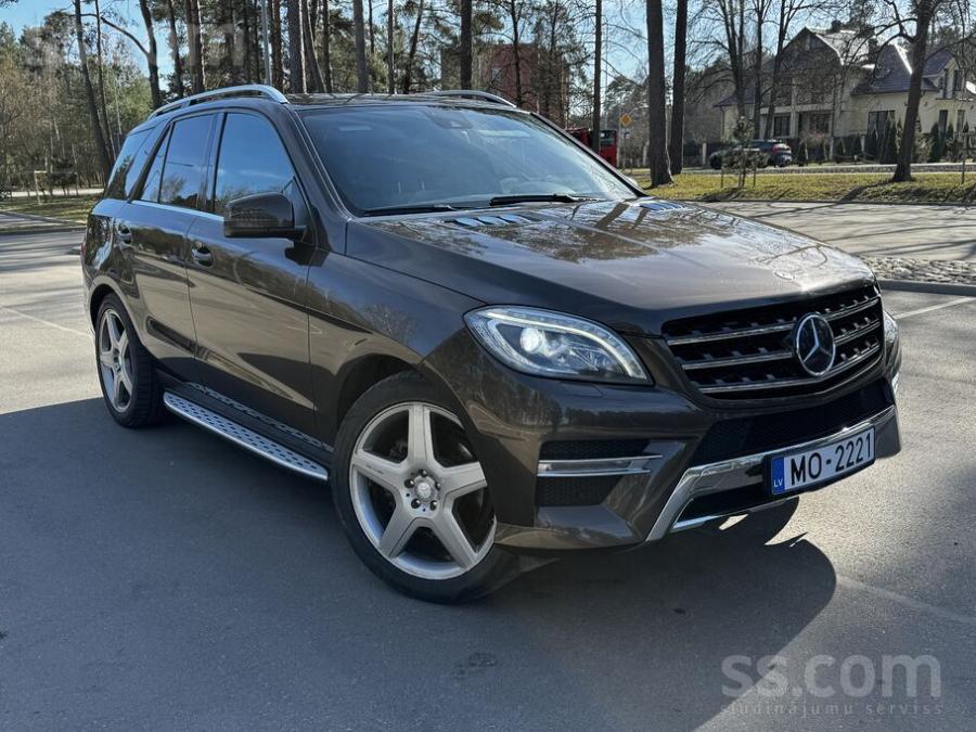 Коричневый Мерседес МЛ 350 2014 в Даугавпилс, объемом двигателя 3.00 л и пробегом 0 тыс. км за 18550 €, фото 1 на AUTOMOTO.COM.LV