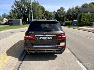 Brown Mercedes-Benz ML 350 2012 in Riga, with an engine capacity of 3.00 L and mileage of 0 thousand km for 16500 €, photo 7 on AUTOMOTO.COM.LV