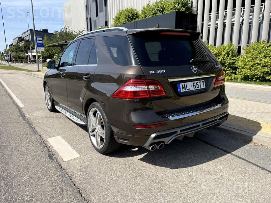 Brown Mercedes-Benz ML 350 2012 in Riga, with an engine capacity of 3.00 L and mileage of 0 thousand km for 16500 €, photo 8 on AUTOMOTO.COM.LV