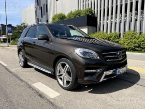 Brown Mercedes-Benz ML 350 2012 in Riga, with an engine capacity of 3.00 L and mileage of 0 thousand km for 16500 €, photo 13 on AUTOMOTO.COM.LV