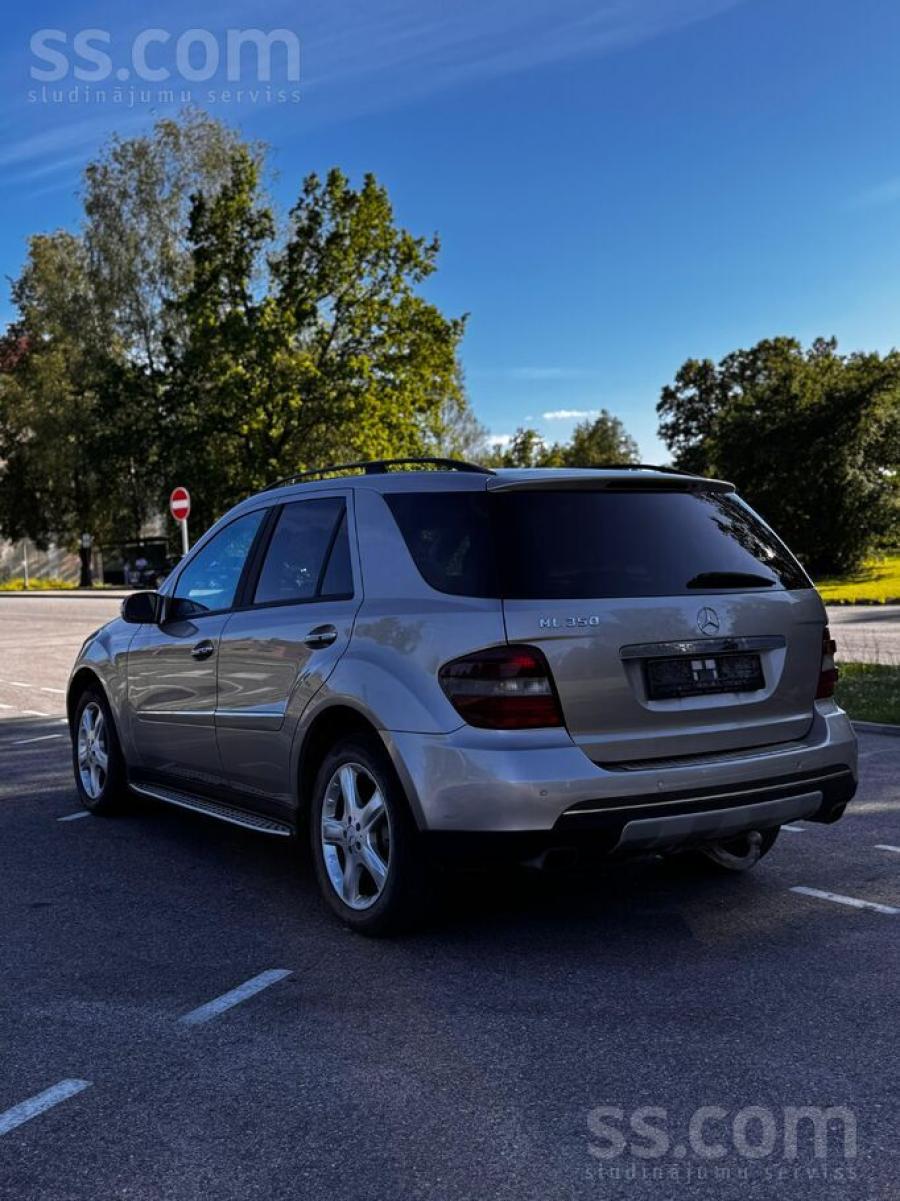 Mercedes-Benz ML 350 2005 in Cesis, with an engine capacity of 3.50 L and mileage of 310 thousand km for 3650 €, photo 4 on AUTOMOTO.COM.LV