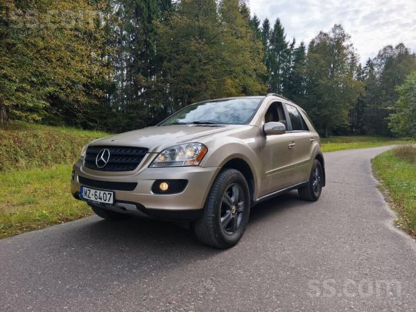 Мерседес МЛ 350 2005 в Резекне, объемом двигателя 3.50 л и пробегом 165 тыс. км за 5500 €, фото 1 на AUTOMOTO.COM.LV