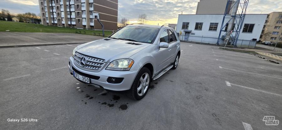 Mercedes-Benz ML 350 2008 in Joniskis, with an engine capacity of 3.50 L and mileage of 287 thousand km for 3500 €, photo 8 on AUTOMOTO.COM.LV