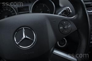 Mercedes-Benz ML 350 2009 Rīga, ar dzinēja tilpumu 3.00 L un nobraukumu 251 tūkst. km par 10750 €, foto 24 vietnē AUTOMOTO.COM.LV