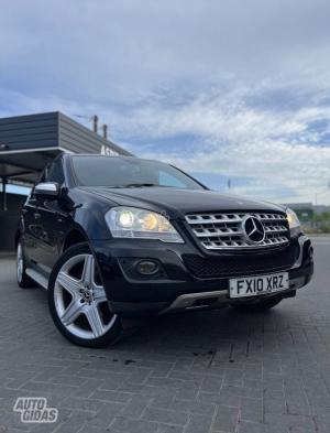 Mercedes-Benz ML 350 2010 Panevēža, ar dzinēja tilpumu 3.00 L un nobraukumu 300 tūkst. km par 4600 €, foto 4 vietnē AUTOMOTO.COM.LV