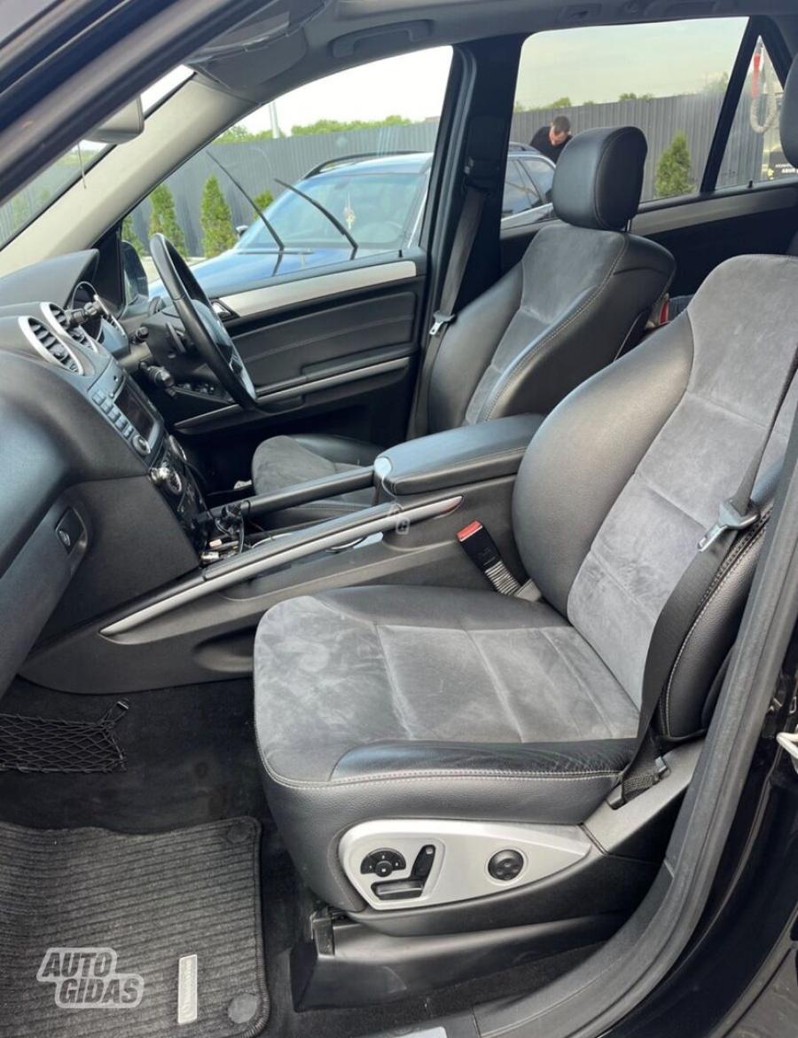 Mercedes-Benz ML 350 2010 Panevēža, ar dzinēja tilpumu 3.00 L un nobraukumu 300 tūkst. km par 4600 €, foto 10 vietnē AUTOMOTO.COM.LV