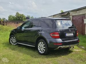 Mercedes-Benz ML 350 2011 Kauņa, ar dzinēja tilpumu 3.00 L un nobraukumu 0 tūkst. km par 8299 €, foto 8 vietnē AUTOMOTO.COM.LV