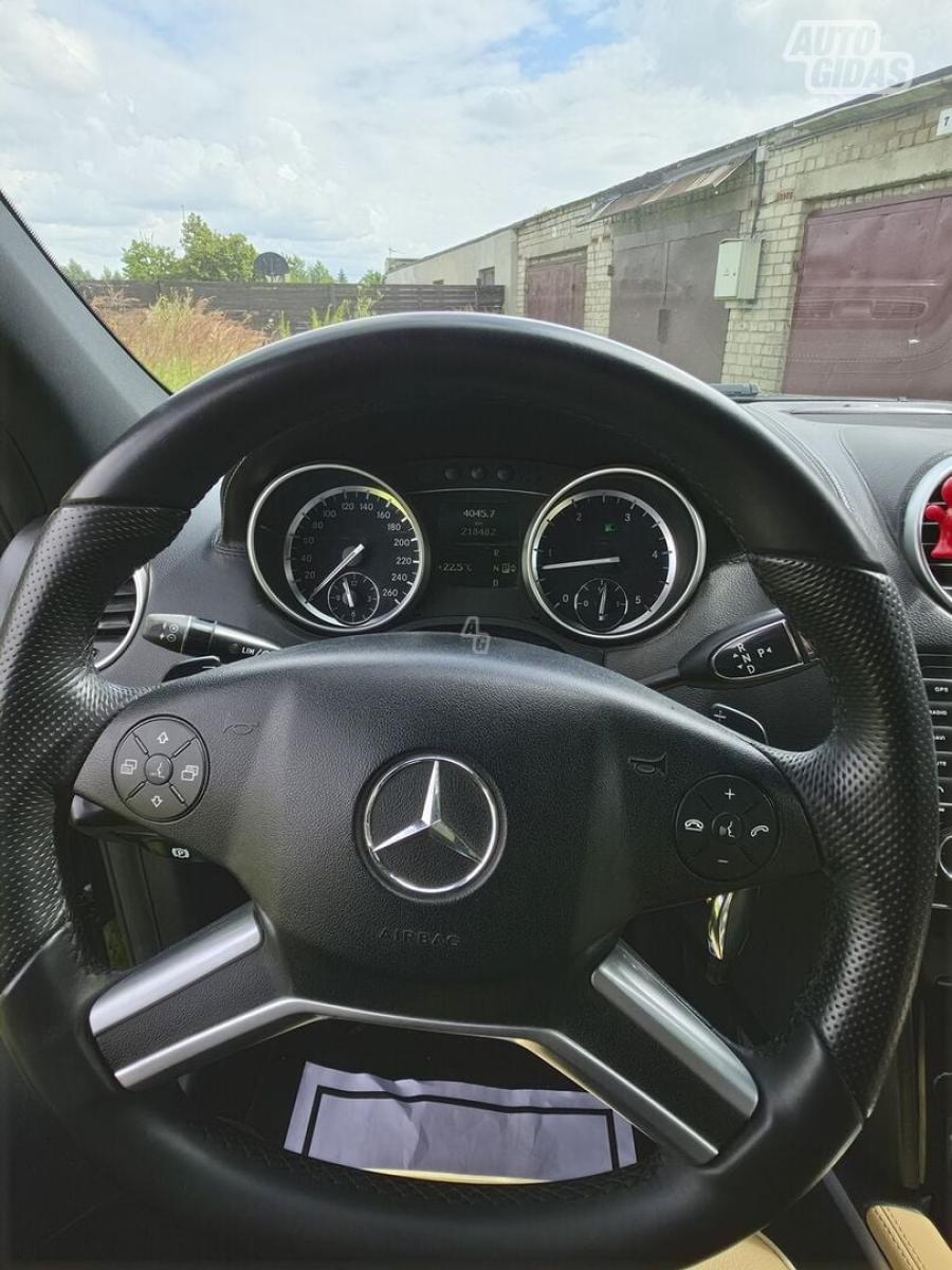Mercedes-Benz ML 350 2011 Kauņa, ar dzinēja tilpumu 3.00 L un nobraukumu 0 tūkst. km par 8299 €, foto 15 vietnē AUTOMOTO.COM.LV