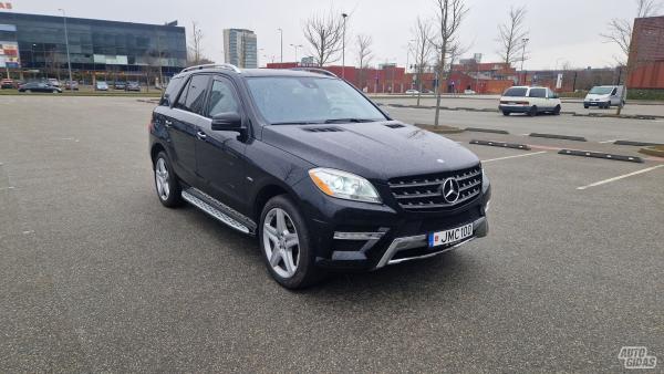 Mercedes-Benz ML 350 2012 Klaipėda, ar dzinēja tilpumu 3.00 L un nobraukumu 303 tūkst. km par 12000 €, foto 3 vietnē AUTOMOTO.COM.LV