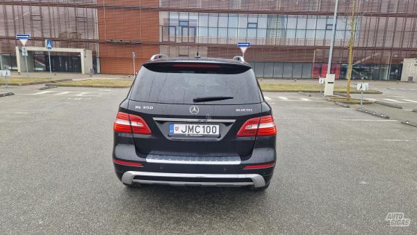 Mercedes-Benz ML 350 2012 Klaipėda, ar dzinēja tilpumu 3.00 L un nobraukumu 303 tūkst. km par 12000 €, foto 6 vietnē AUTOMOTO.COM.LV
