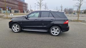 Mercedes-Benz ML 350 2012 in Klaipeda, with an engine capacity of 3.00 L and mileage of 303 thousand km for 12000 €, photo 9 on AUTOMOTO.COM.LV