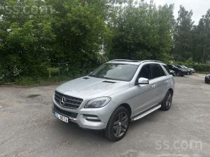 Mercedes-Benz ML 350 2012 in Riga, with an engine capacity of 3.00 L and mileage of 394 thousand km for 11300 €, photo  on AUTOMOTO.COM.LV