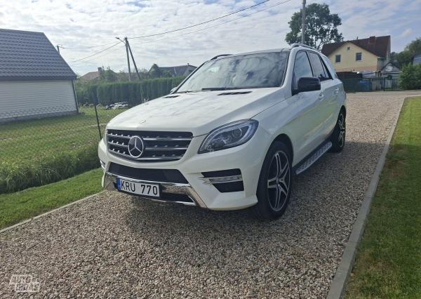Mercedes-Benz ML 350 2012 Viļņa, ar dzinēja tilpumu 3.50 L un nobraukumu 268 tūkst. km par 13400 €, foto 1 vietnē AUTOMOTO.COM.LV
