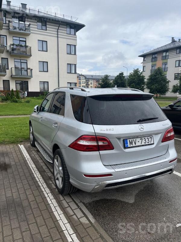Mercedes-Benz ML 350 2013 Rīga, ar dzinēja tilpumu 3.00 L un nobraukumu 206 tūkst. km par 18500 €, foto 3 vietnē AUTOMOTO.COM.LV