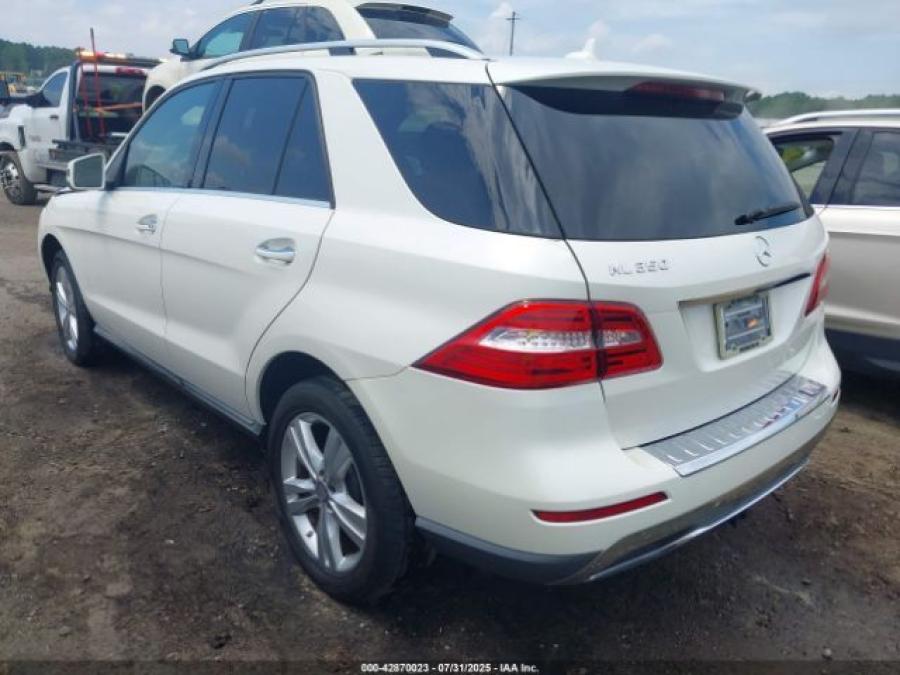 Mercedes-Benz ML 350 2013 in Klaipeda, with an engine capacity of 0.00 L and mileage of 0 thousand km for 8000 €, photo 2 on AUTOMOTO.COM.LV