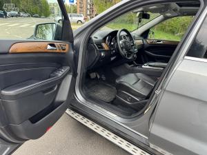 Mercedes-Benz ML 350 2013 Viļņa, ar dzinēja tilpumu 3.50 L un nobraukumu 309 tūkst. km par 12999 €, foto 13 vietnē AUTOMOTO.COM.LV