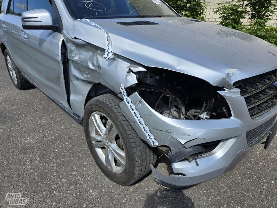 Mercedes-Benz ML 350 2013 Šilutė, ar dzinēja tilpumu 3.00 L un nobraukumu 151 tūkst. km par 9900 €, foto 8 vietnē AUTOMOTO.COM.LV
