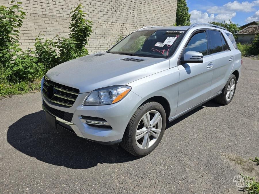 Мерседес МЛ 350 2013 в Шилуте, объемом двигателя 3.00 л и пробегом 151 тыс. км за 9900 €, фото 4 на AUTOMOTO.COM.LV